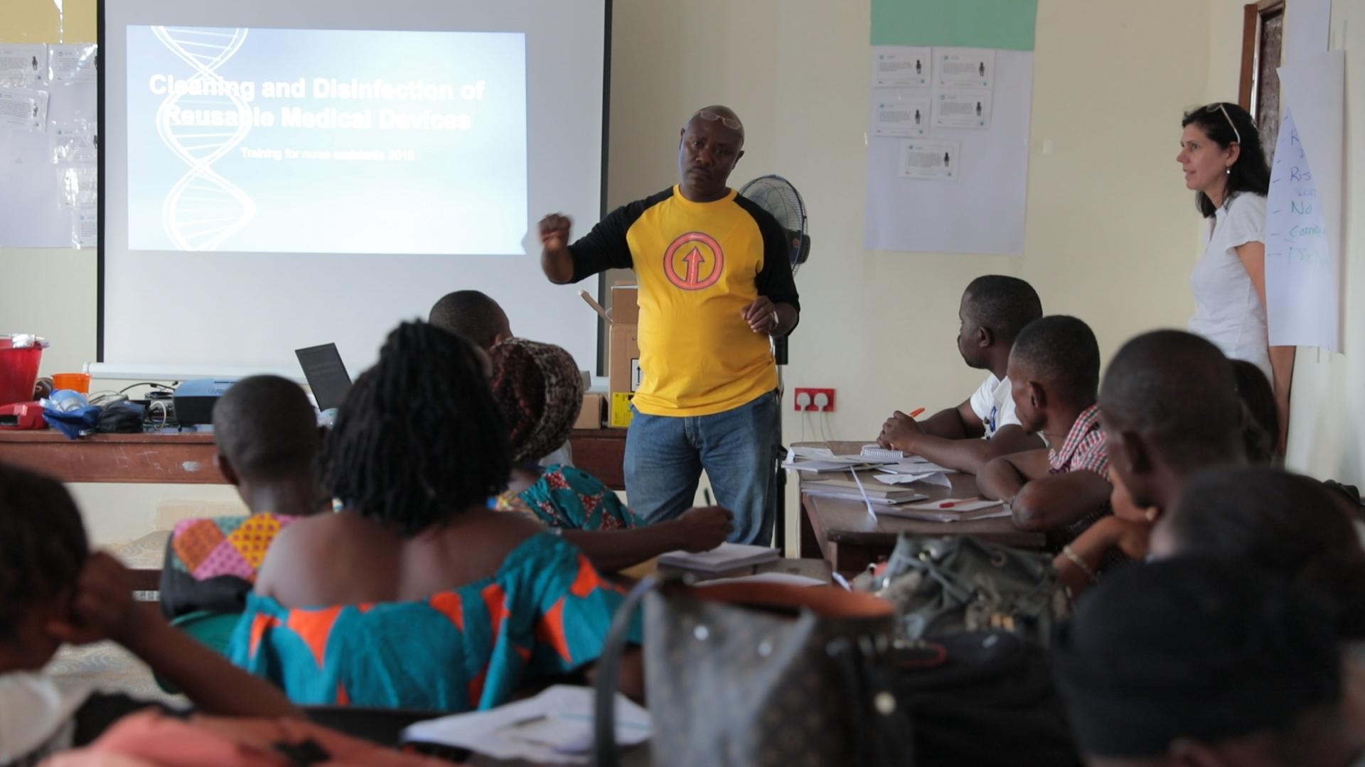 O que é a Academia de Saúde de MSF? - MSF Portugal